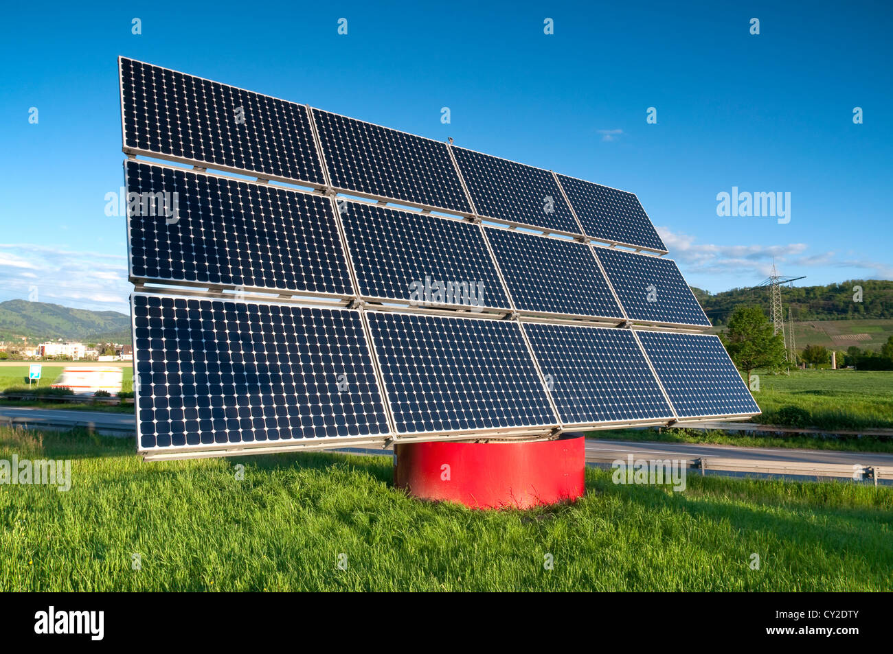 Power station solar cell hi-res stock photography and images - Alamy