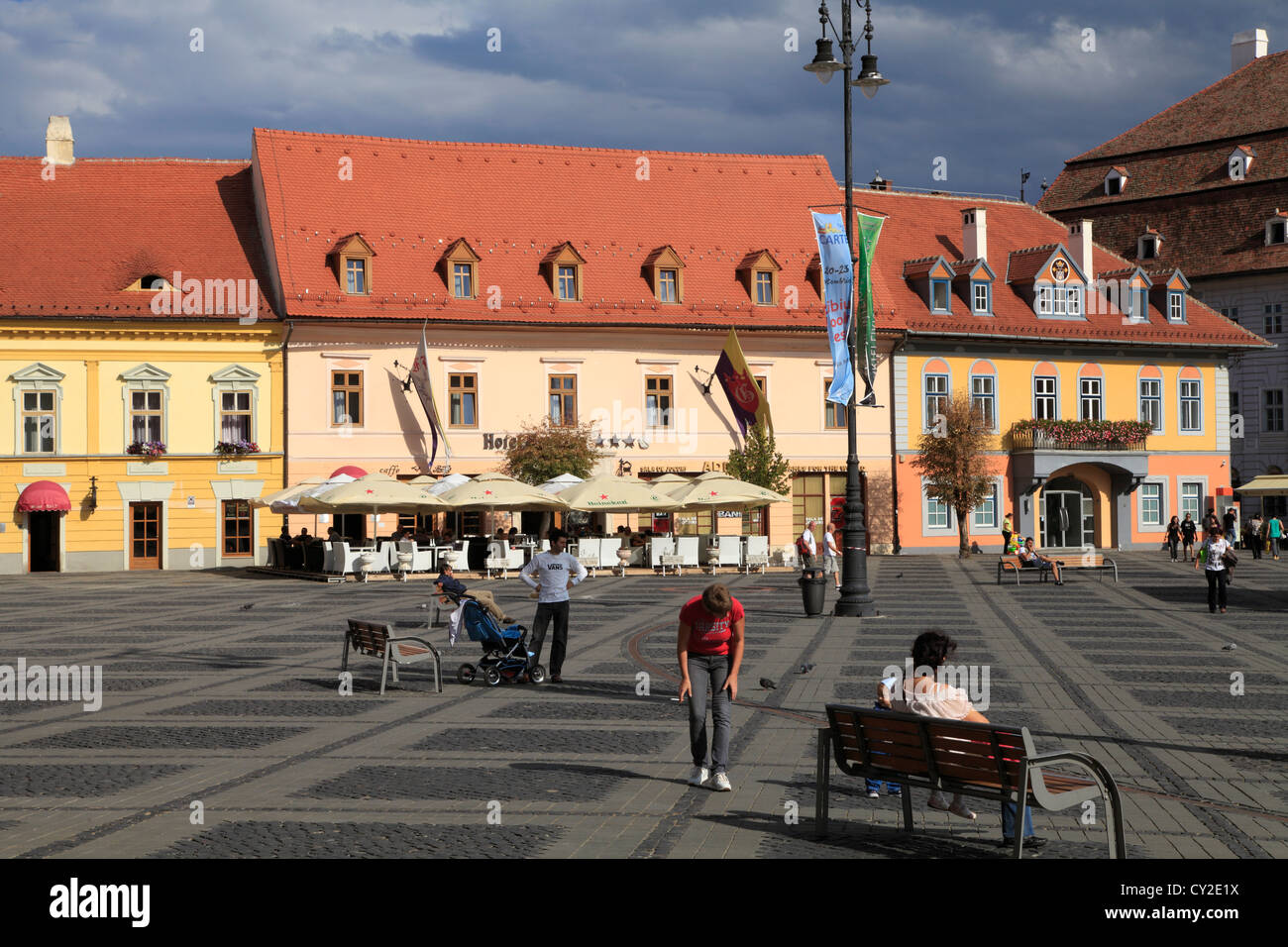 Piata mare hi-res stock photography and images - Alamy