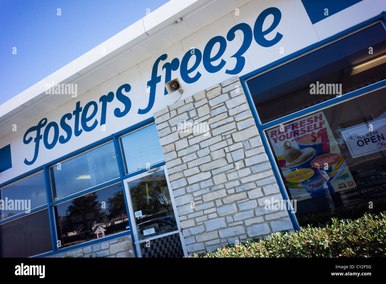 At Fosters Freeze, junction of Rosamond Boulevard with Highway 14 LA to ...