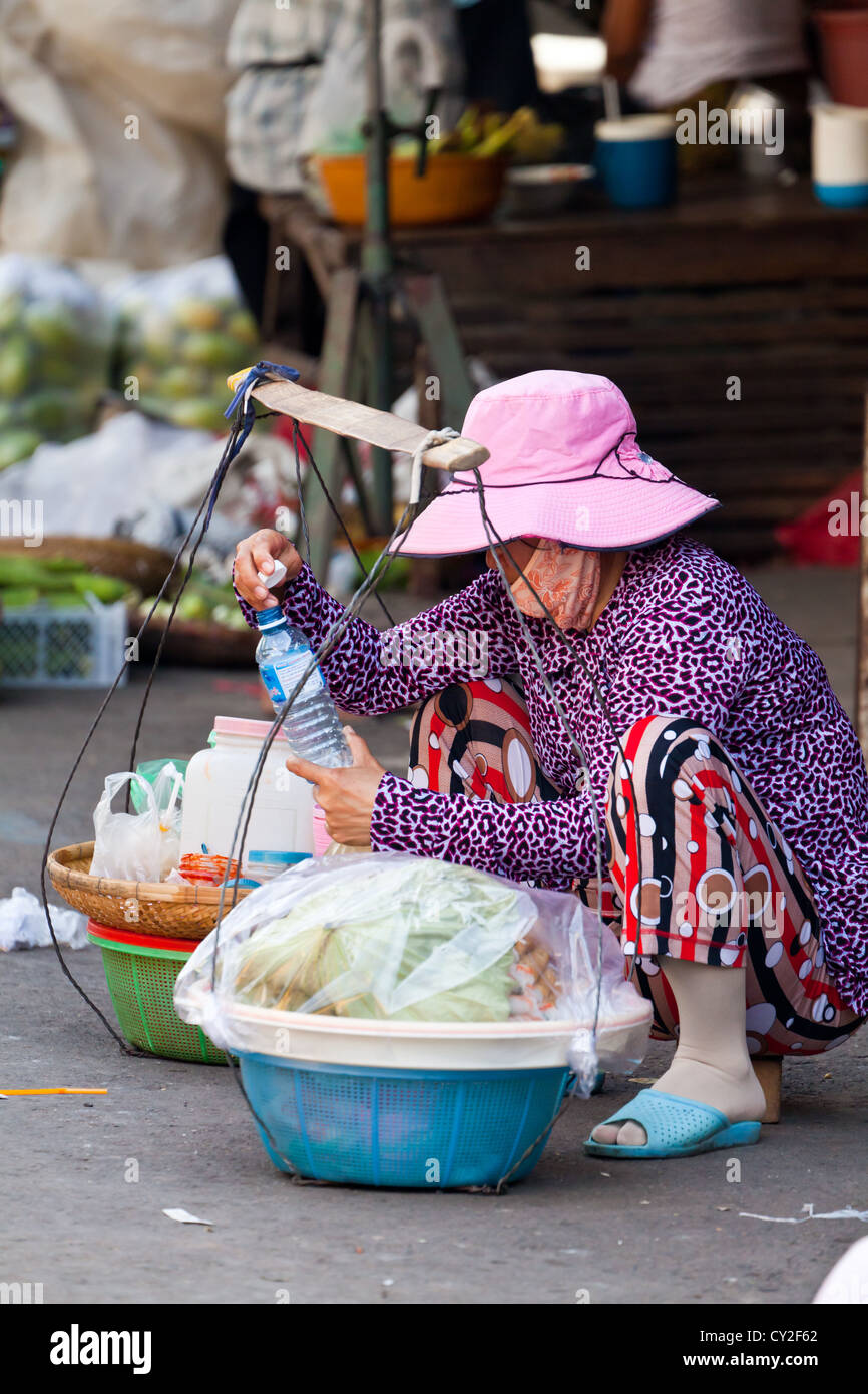 Market Woman in Phnom Penh, Cambodia Stock Photo - Alamy