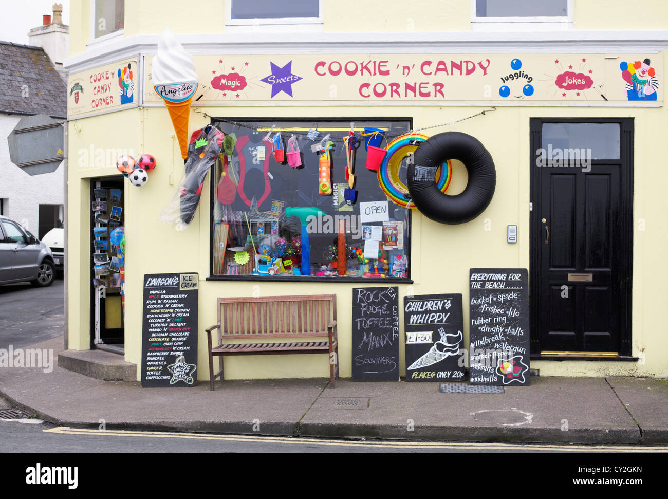 Cookie n' Candy Corner shop in Peel, Isle of Man Stock Photo - Alamy