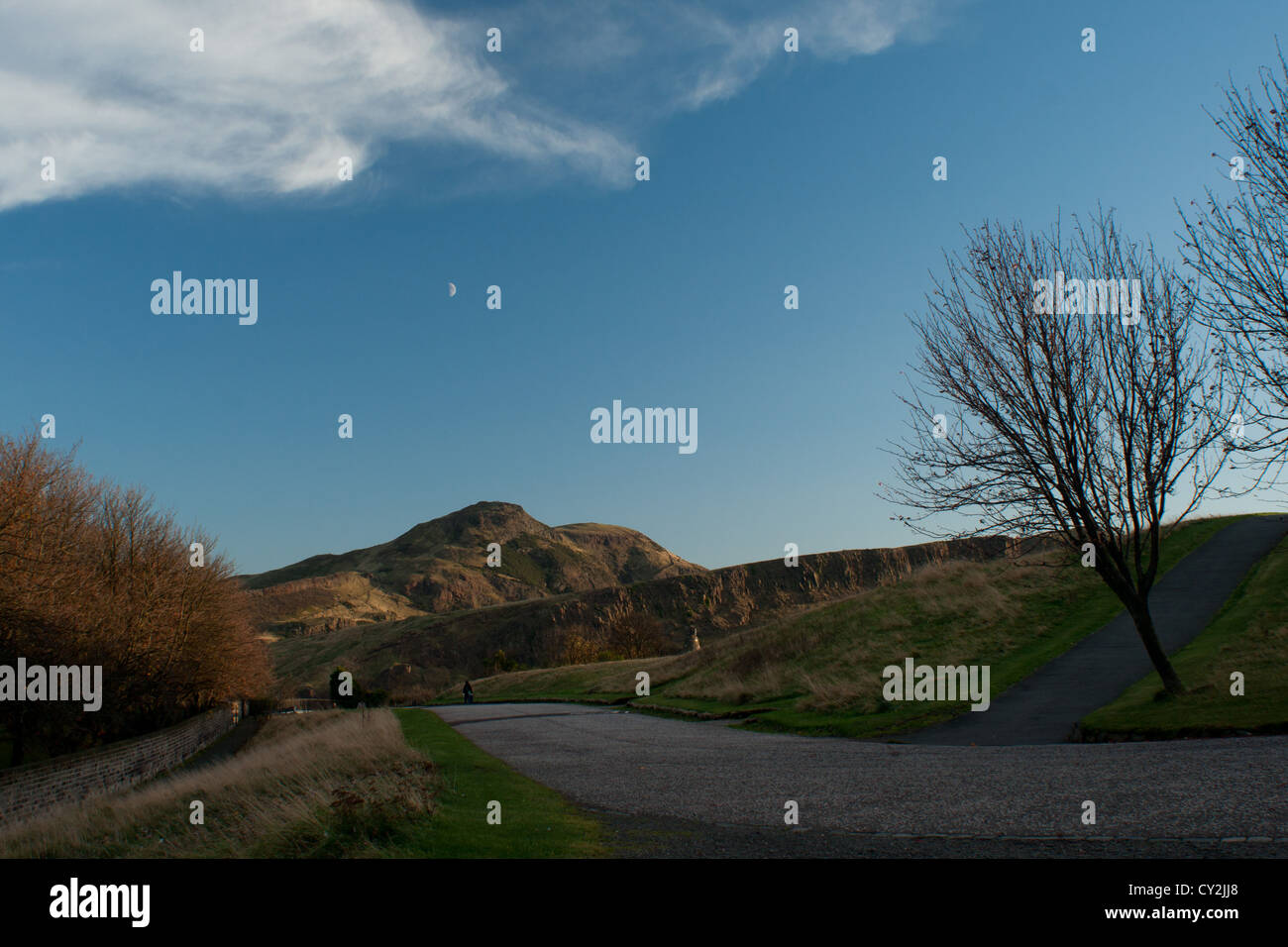 Edinburgh castle carlton hill hi-res stock photography and images - Alamy