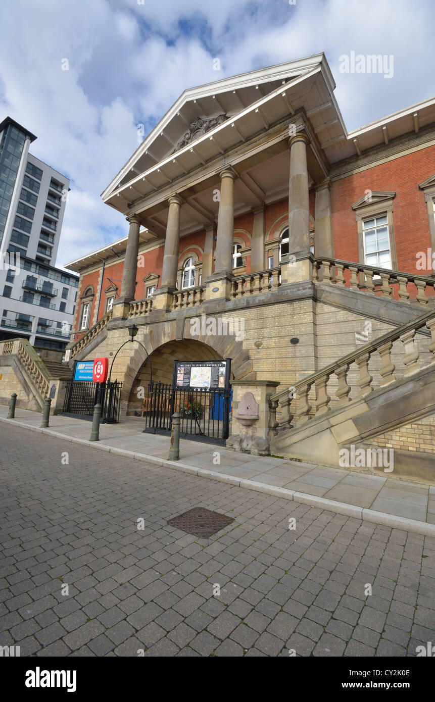 custom house building at ipswich marina Stock Photo - Alamy