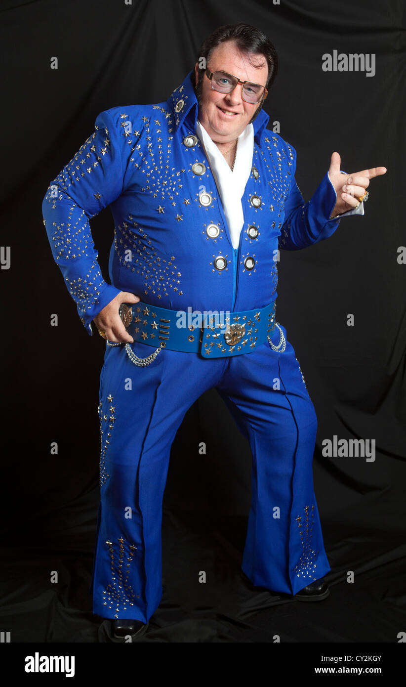 Fat elvis presley hi-res stock photography and images - Alamy
