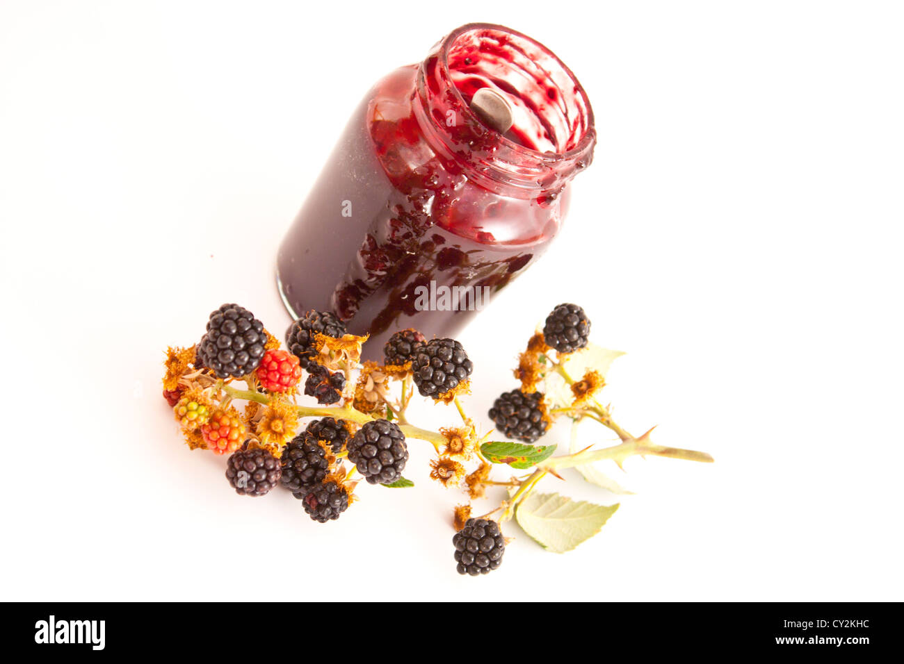 Blackberry jam glass with a bunch of blackberries Stock Photo - Alamy