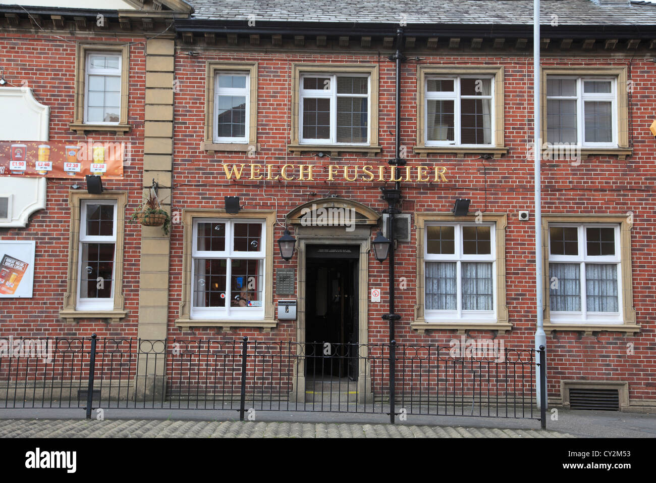 Wrexham town centre clwyd wales hi-res stock photography and images - Alamy