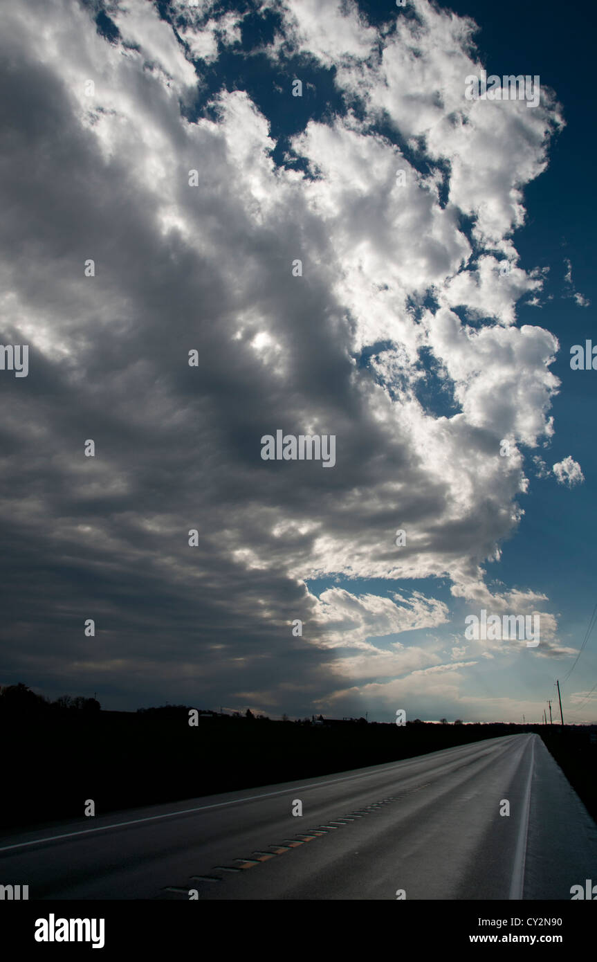 Stormy highway hi-res stock photography and images - Alamy