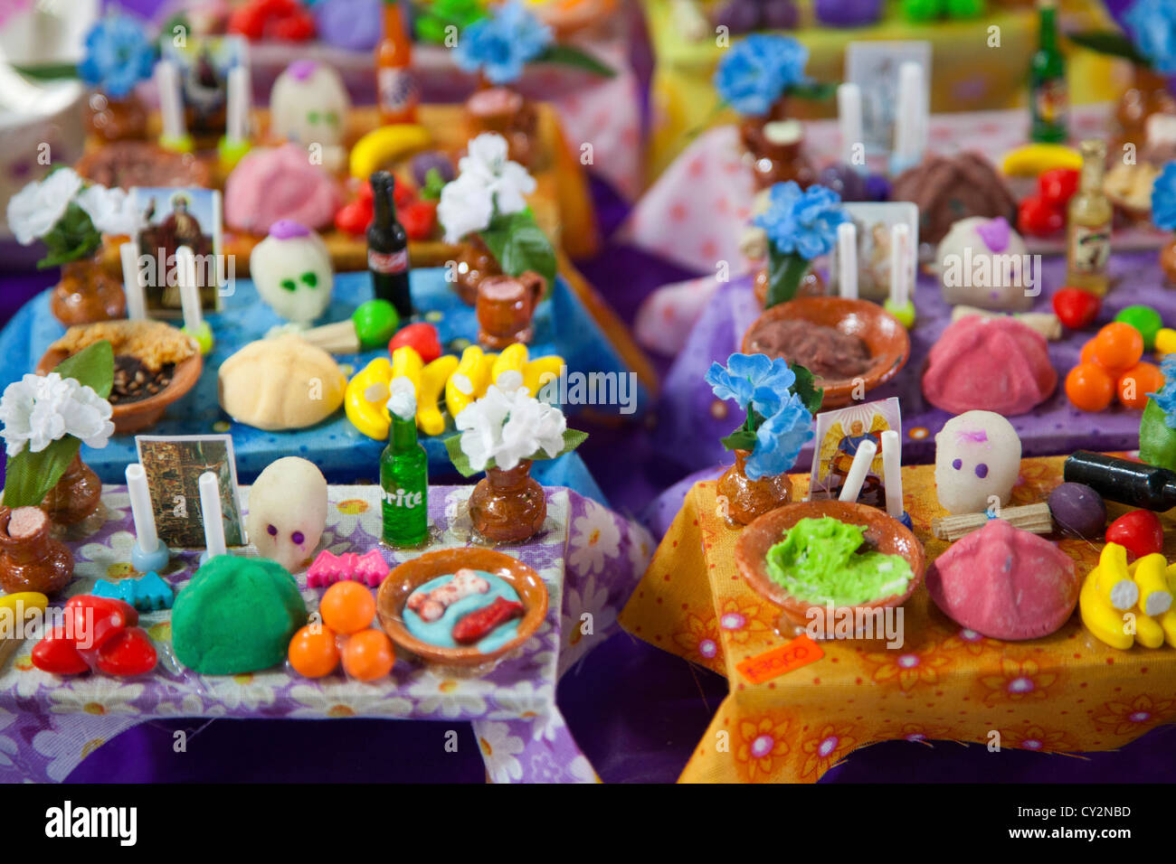 Altar for the day of the dead food hi-res stock photography and images ...