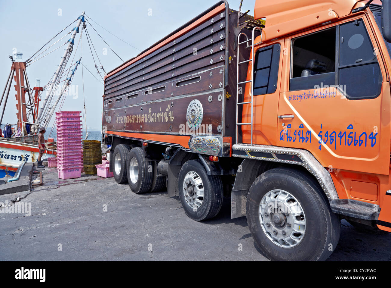 Hgv truck hi-res stock photography and images - Alamy