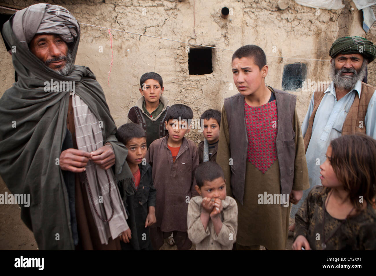 Afghan family living as displaced people in a slum in kabul Stock Photo ...