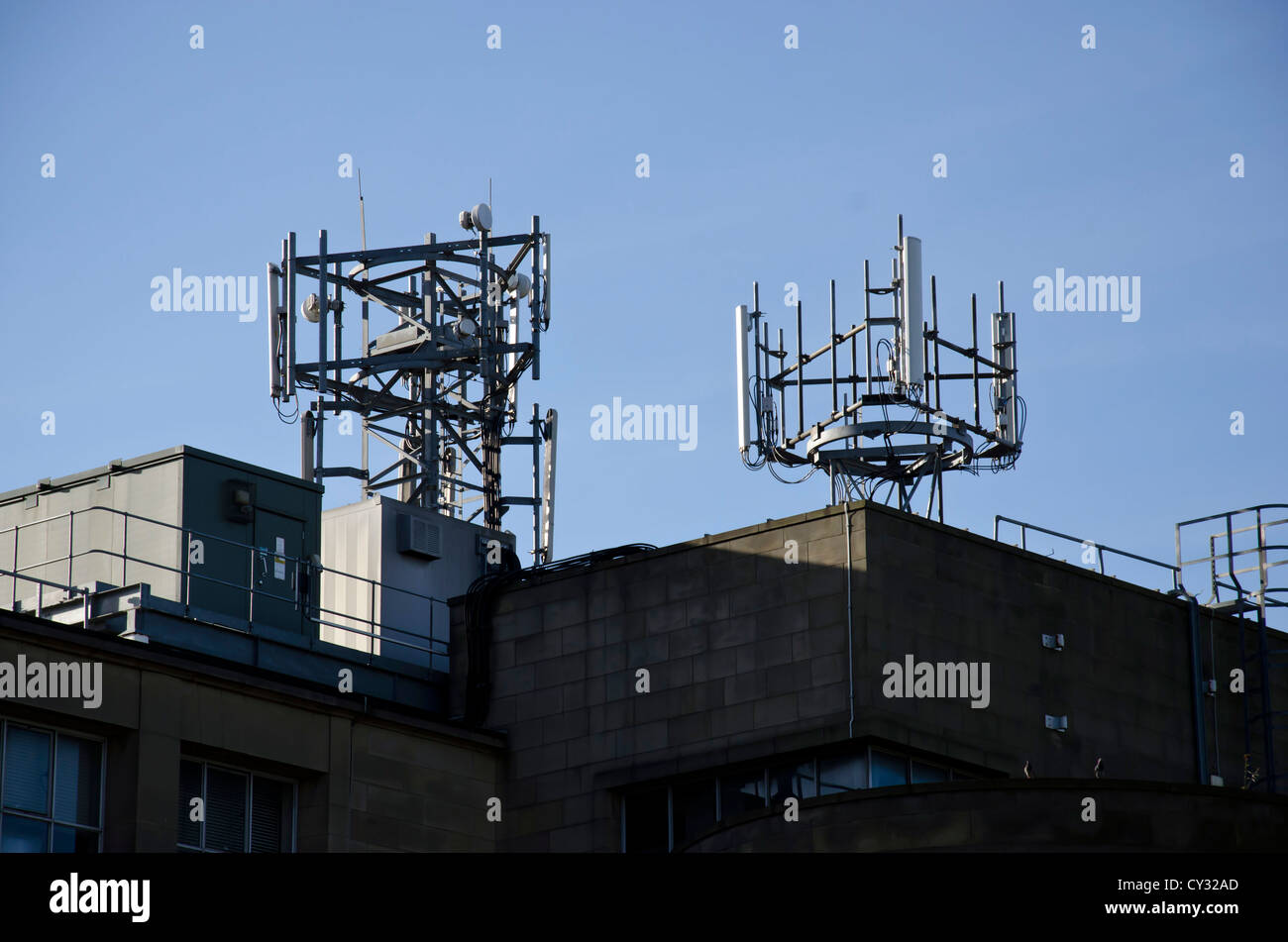Telephone masts uk hi-res stock photography and images - Alamy