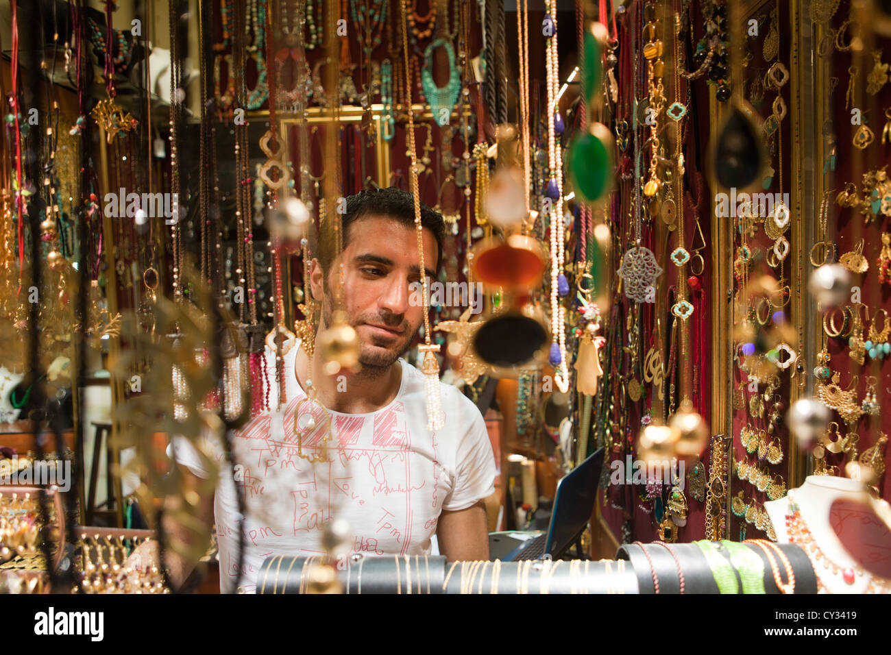 Jewelry store istanbul turkey hi-res stock photography and images - Alamy
