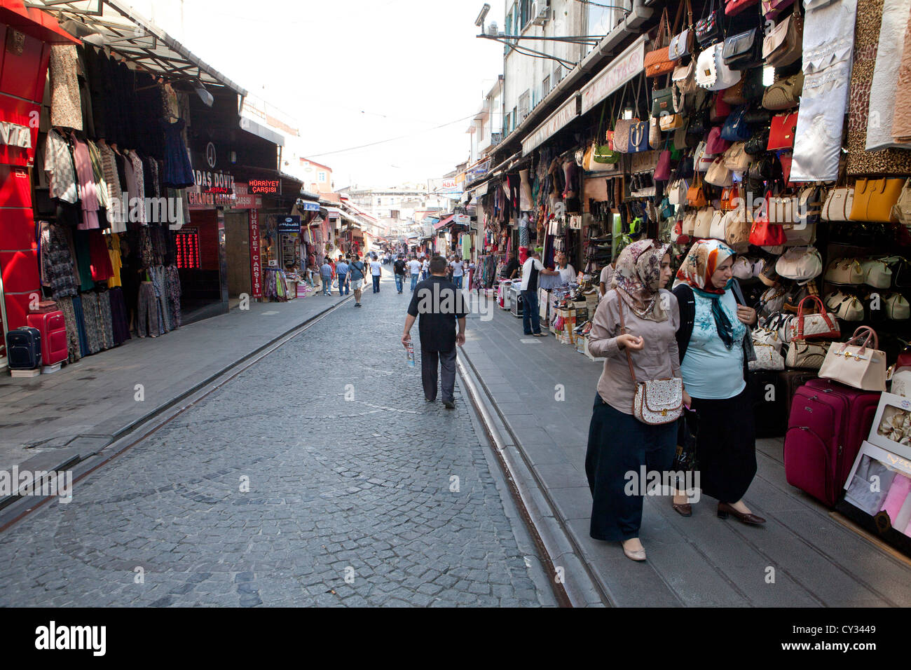 shops in old town istanbul Stock Photo - Alamy