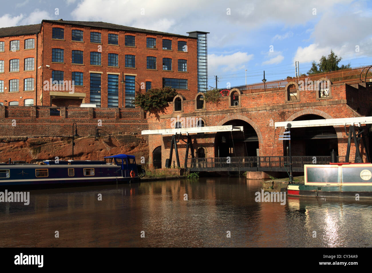 Canals in castlefield hi-res stock photography and images - Alamy