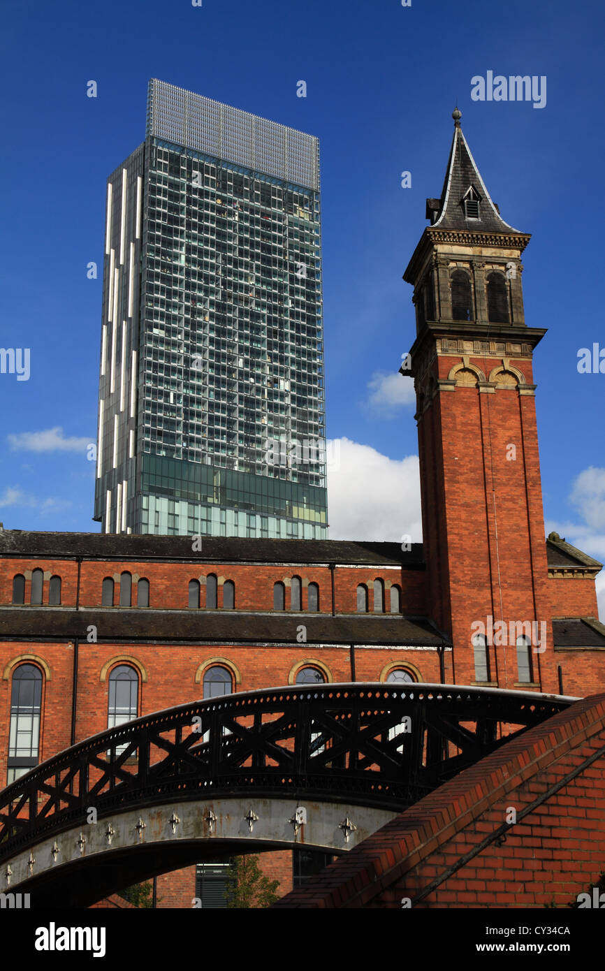 Manchester redevelopment modern city hi-res stock photography and ...