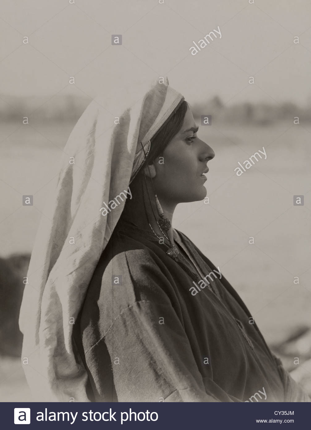 Indian Woman Profile High Resolution Stock Photography and Images - Alamy
