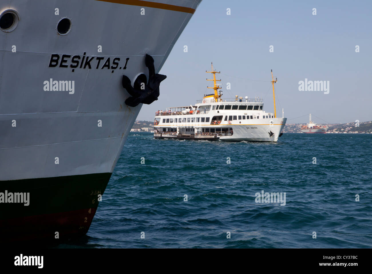 ferry on the Bosphorus, istanbul Stock Photo - Alamy