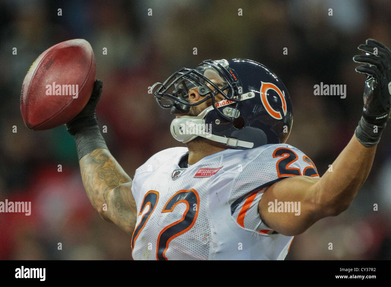 LONDON, GREAT BRITAIN - OCTOBER 23 RB Matt Forte (#22 Chicago Bears ... LONDON, GREAT BRITAIN - OCTOBER 23 RB Matt Forte (#22 Chicago Bears ...