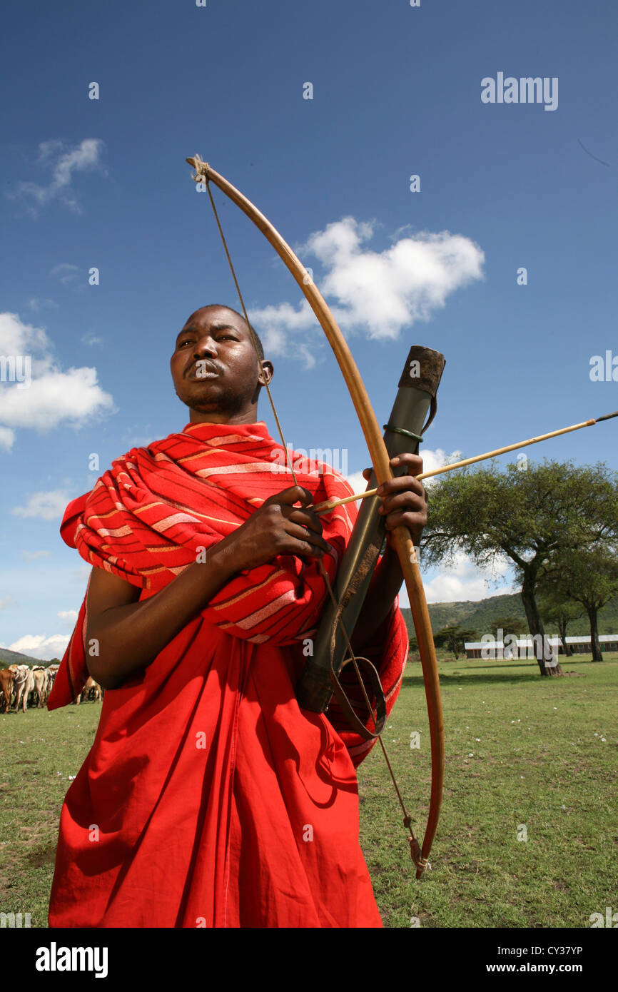 Masai man hunting bow kenya hi-res stock photography and images - Alamy