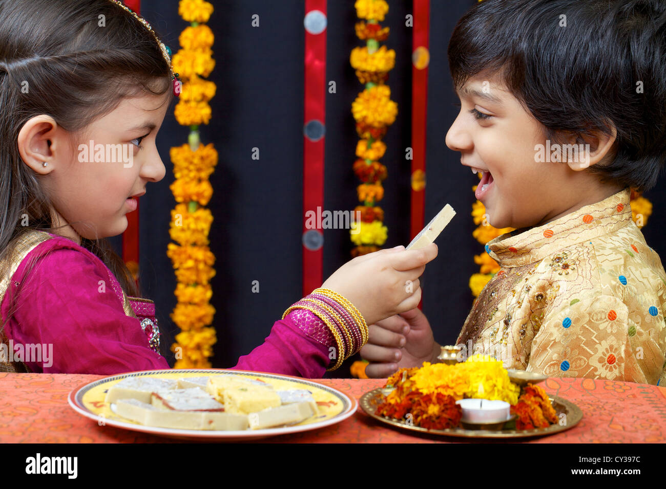 Diwali Sweets Stock Photos & Diwali Sweets Stock Images - Alamy