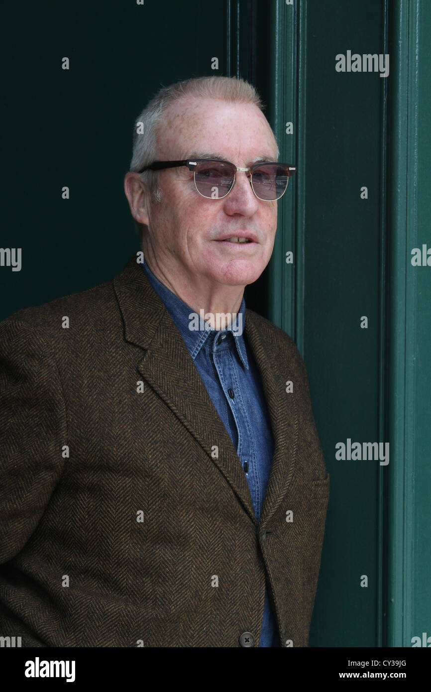 Lloyd Johnson in the doorway at 406 King's Road, London Stock Photo - Alamy