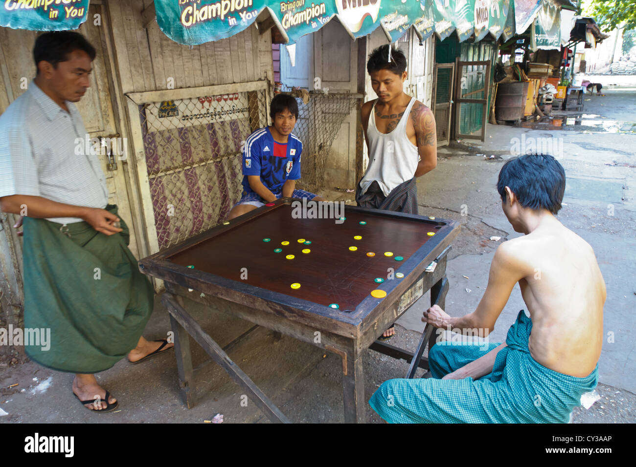 People playing game myanmar burma hi-res stock photography and images ...