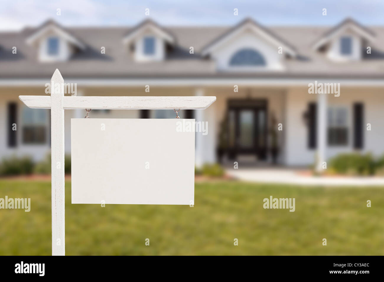 Blank sign in house hi-res stock photography and images - Alamy