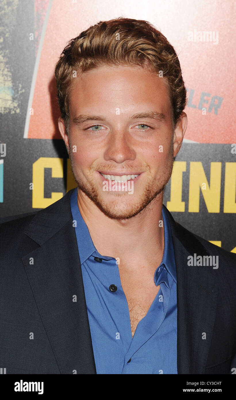 Jonny Weston 2022
