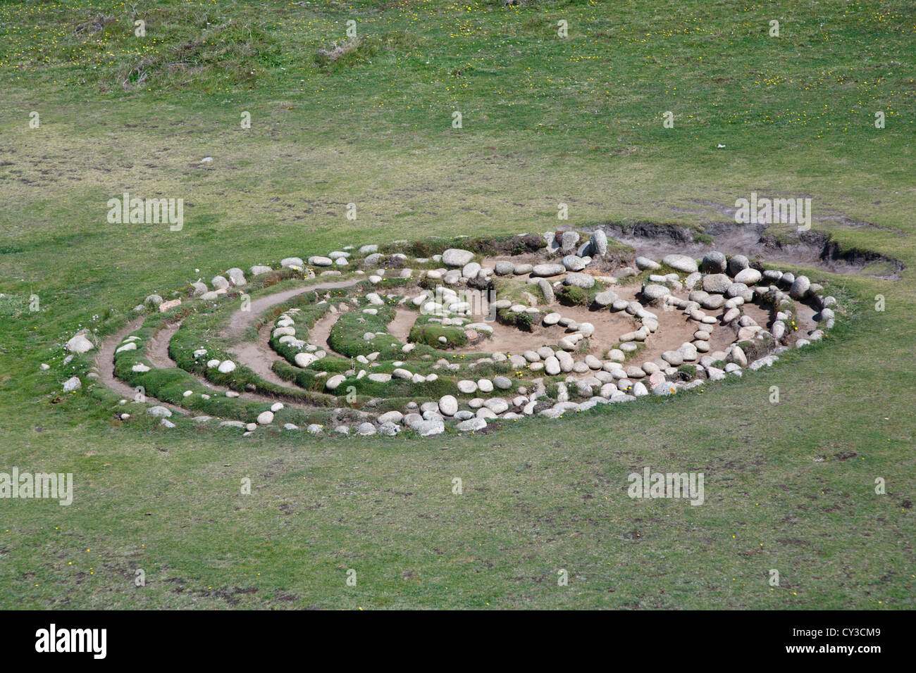 Isles of scilly troy town maze hi-res stock photography and images - Alamy