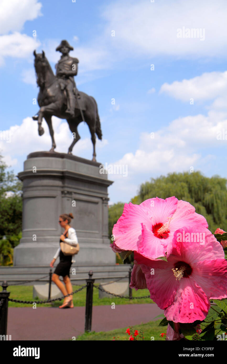 George washington bronze hi-res stock photography and images - Alamy