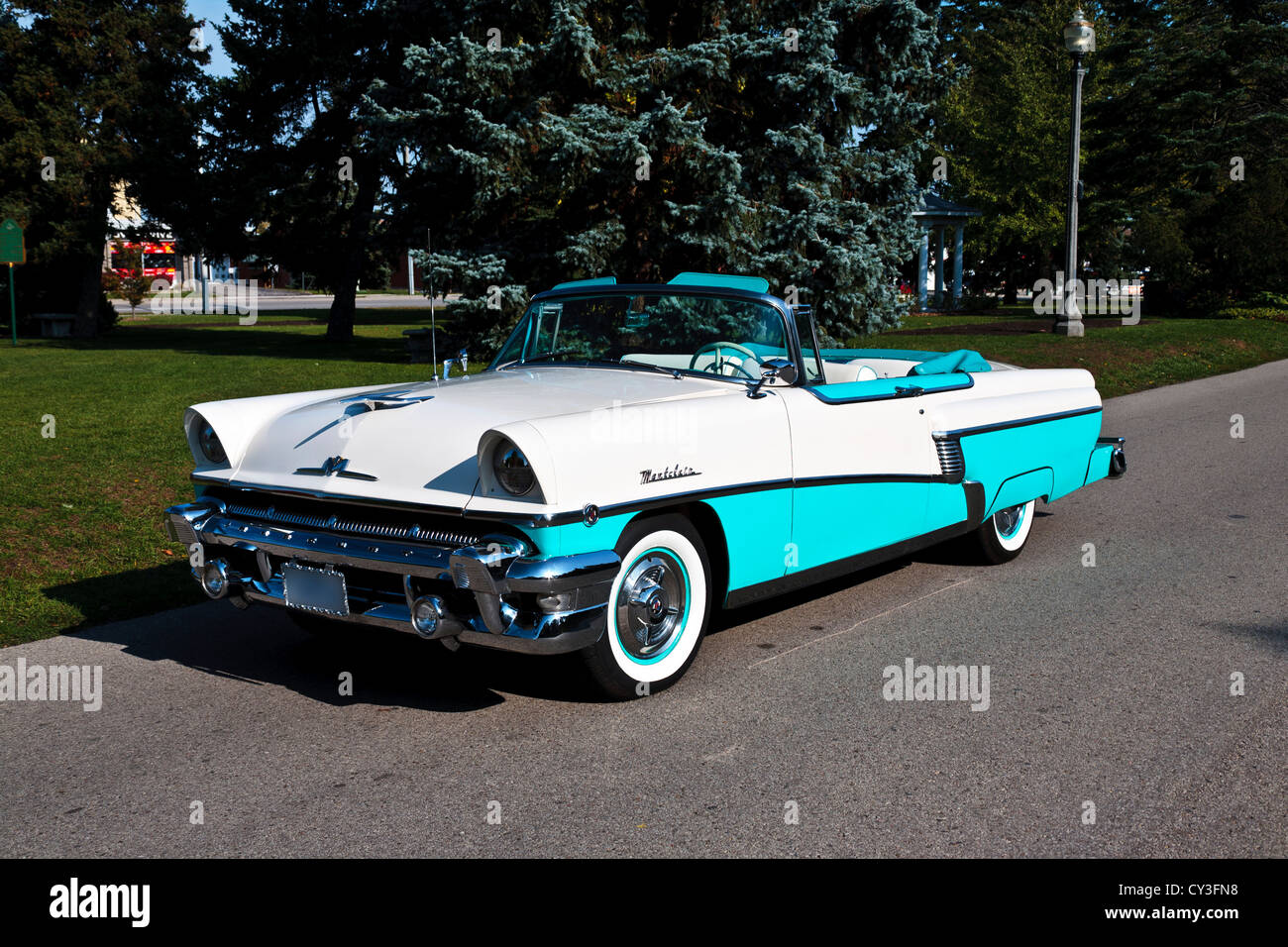 1956 Mercury Montclair convertible Stock Photo - Alamy