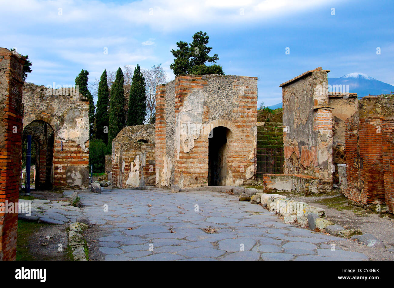 Destruction of pompeii hi-res stock photography and images - Alamy