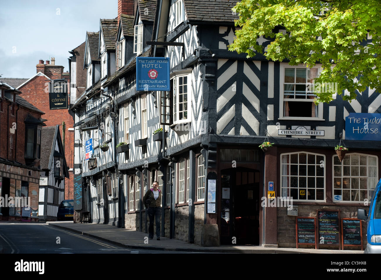 Tudor House Hotel High Resolution Stock Photography and Images - Alamy