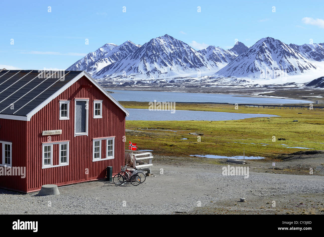Arctic research station hi-res stock photography and images - Alamy