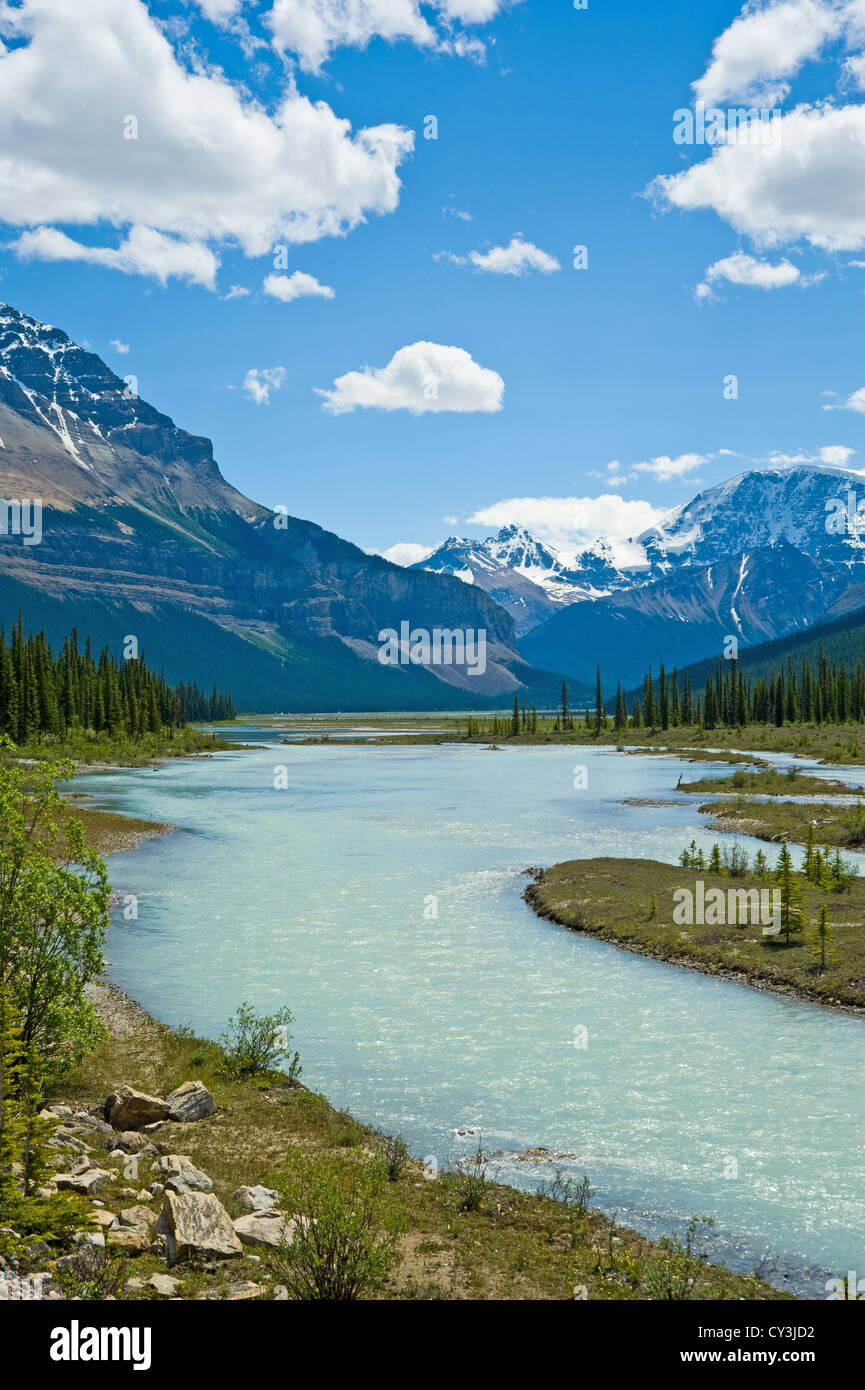 Jasper National Park summer sunny day Stock Photo - Alamy