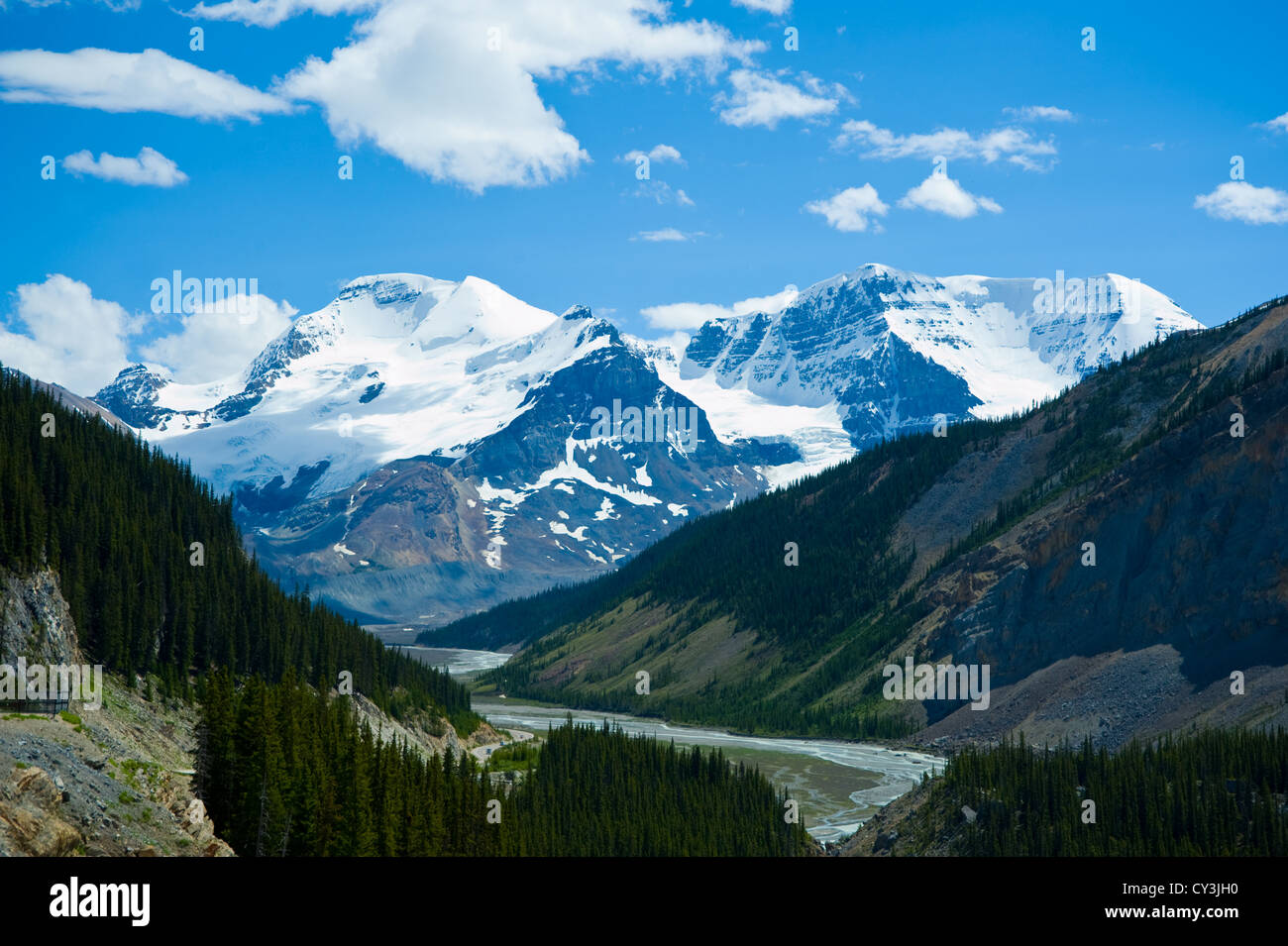 Mountains of Jasper National Park Stock Photo - Alamy