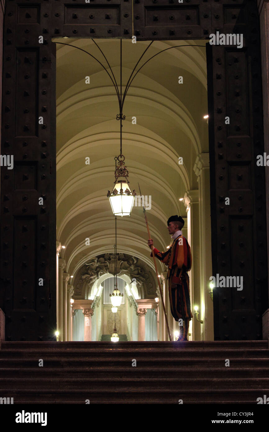 The Guards of the Vatican, Le guardie del Vaticano, Roma, Rome ...