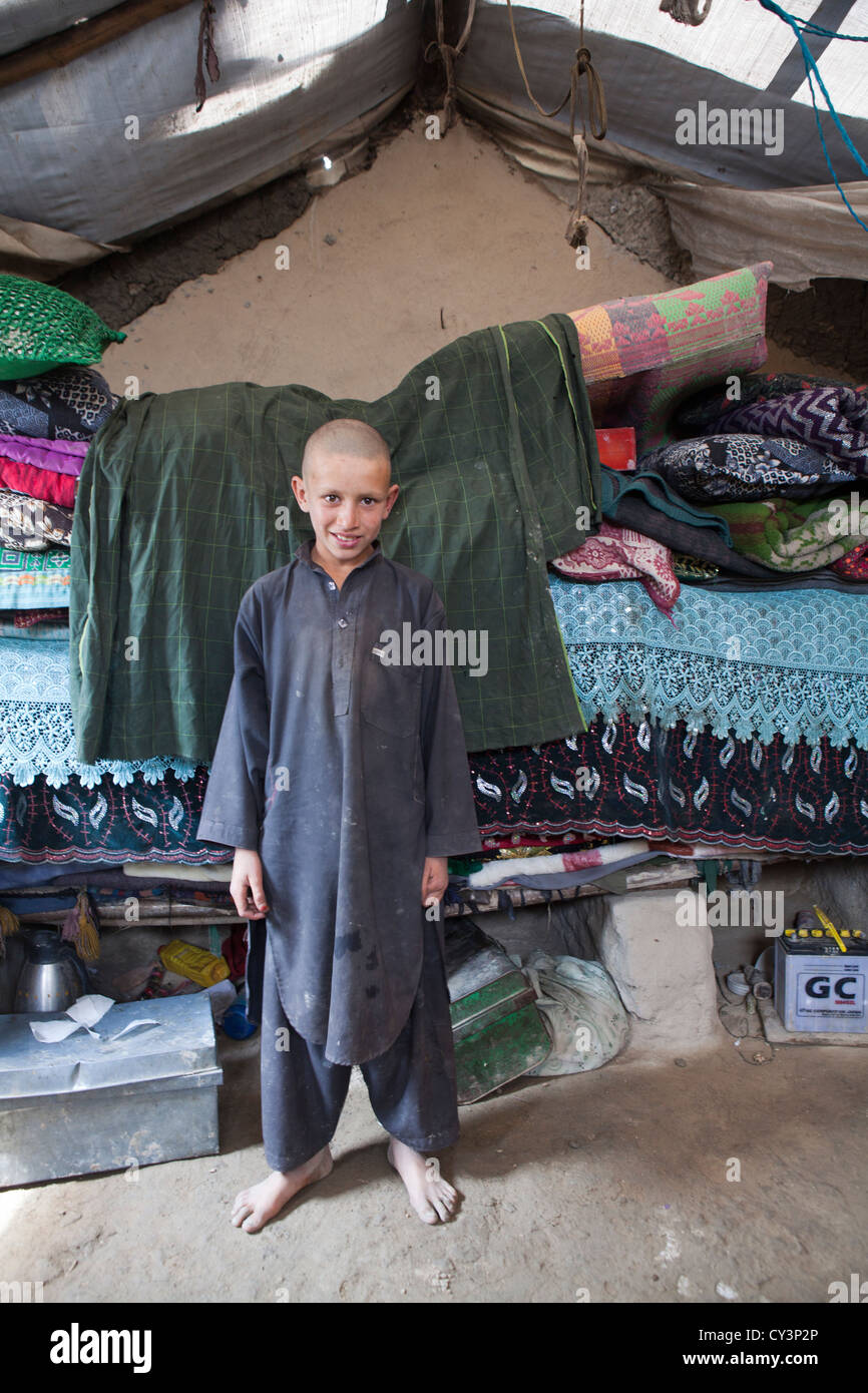 Refugee beds hi-res stock photography and images - Alamy