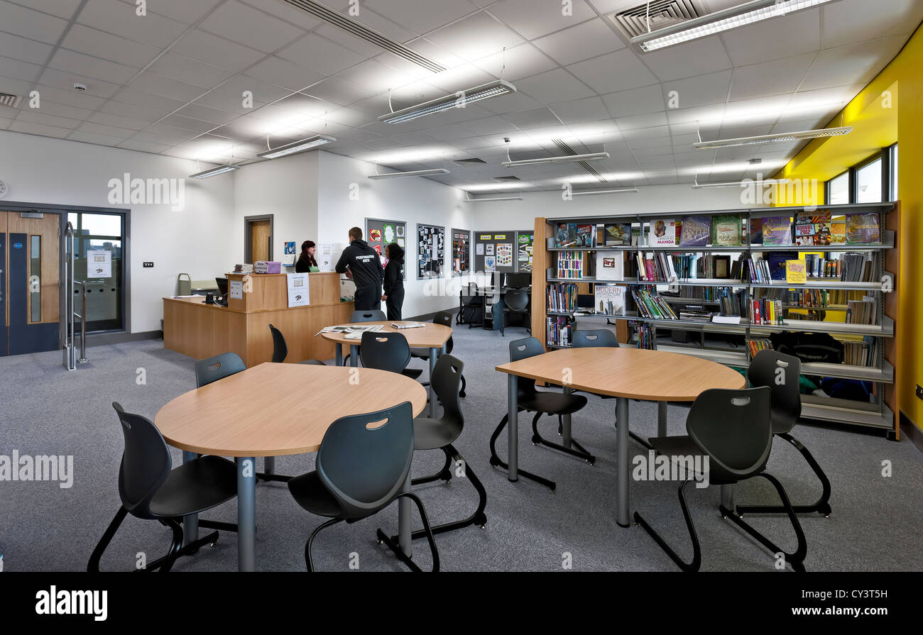 Hammersmith Academy, London, United Kingdom. Architect: Barnsley Hewett ...