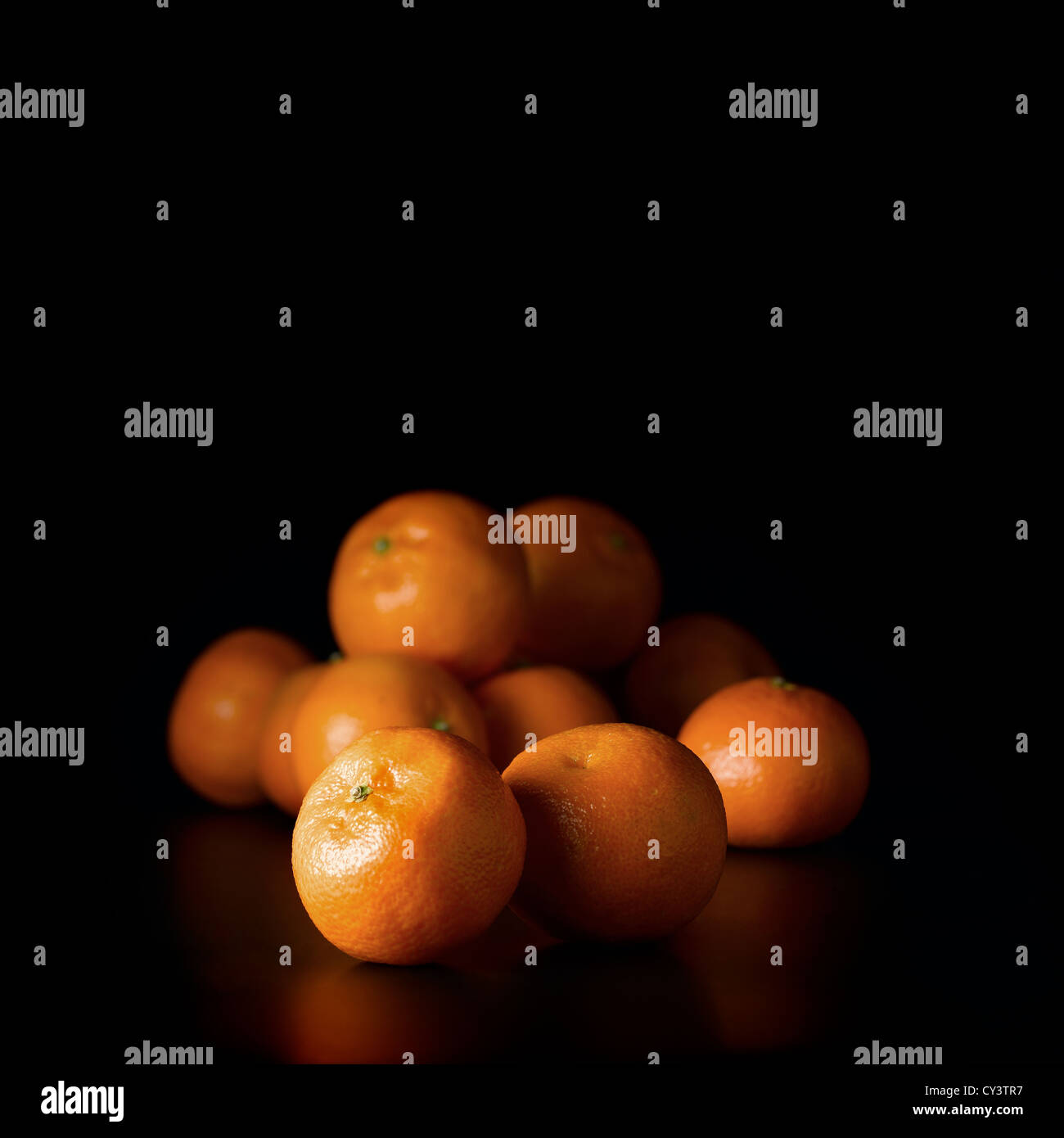 Eat mandarin hi-res stock photography and images - Alamy