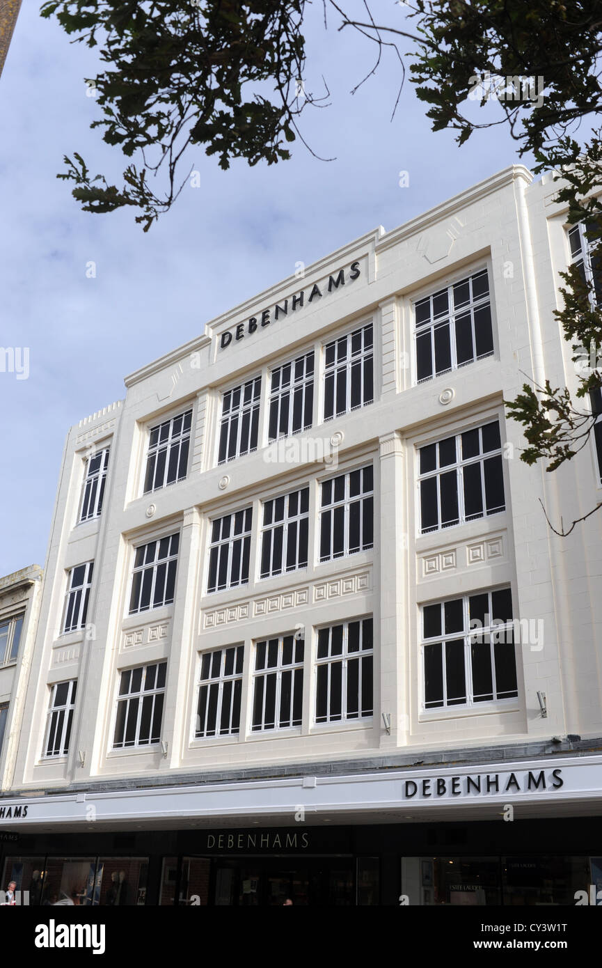 Debenhams worthing hi-res stock photography and images - Alamy