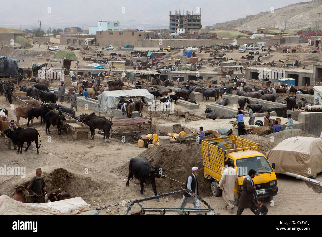 Afghan farmers hi-res stock photography and images - Alamy