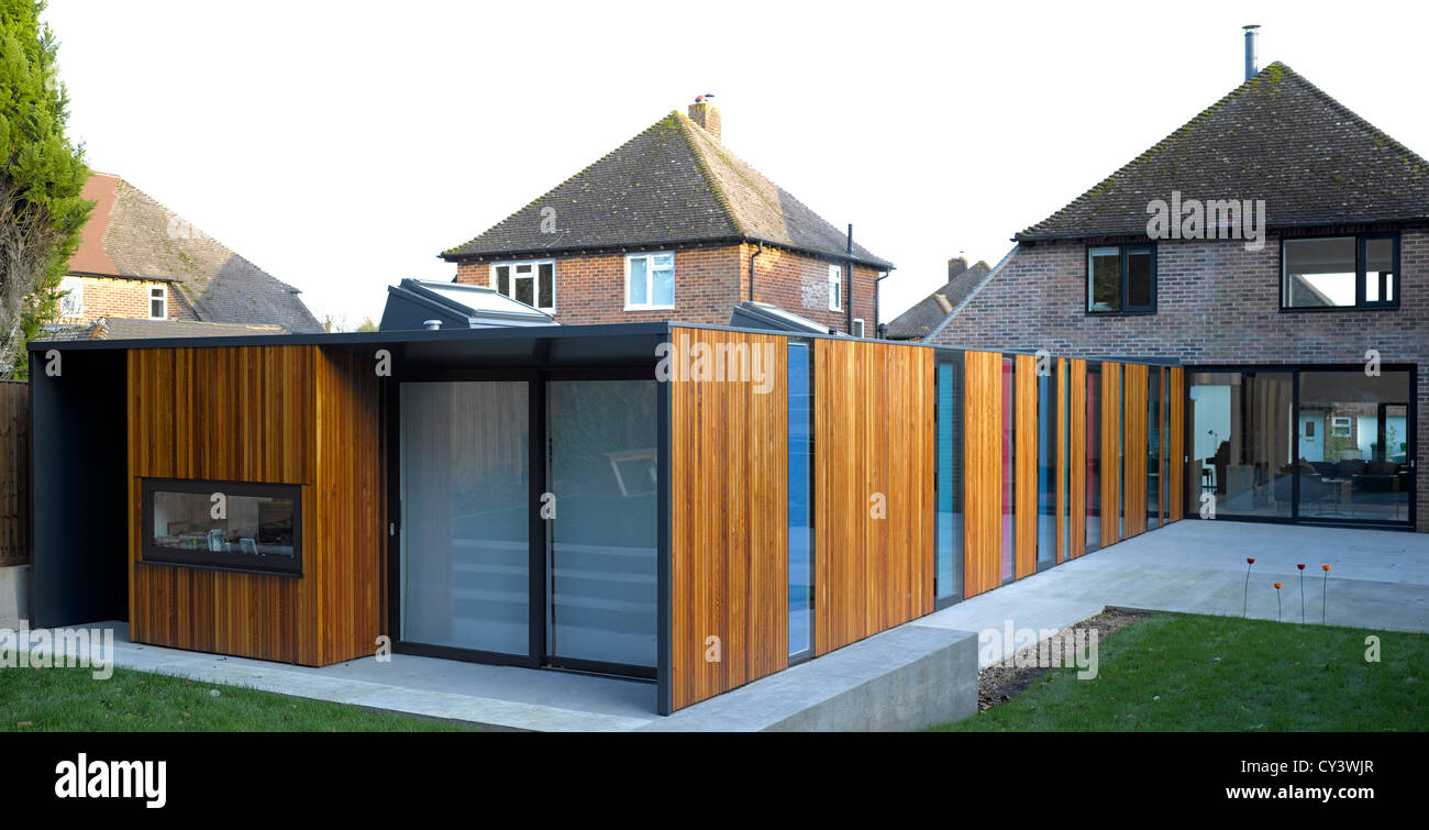 The Long House, Winchester, United Kingdom. Architect: Dan Brill ...