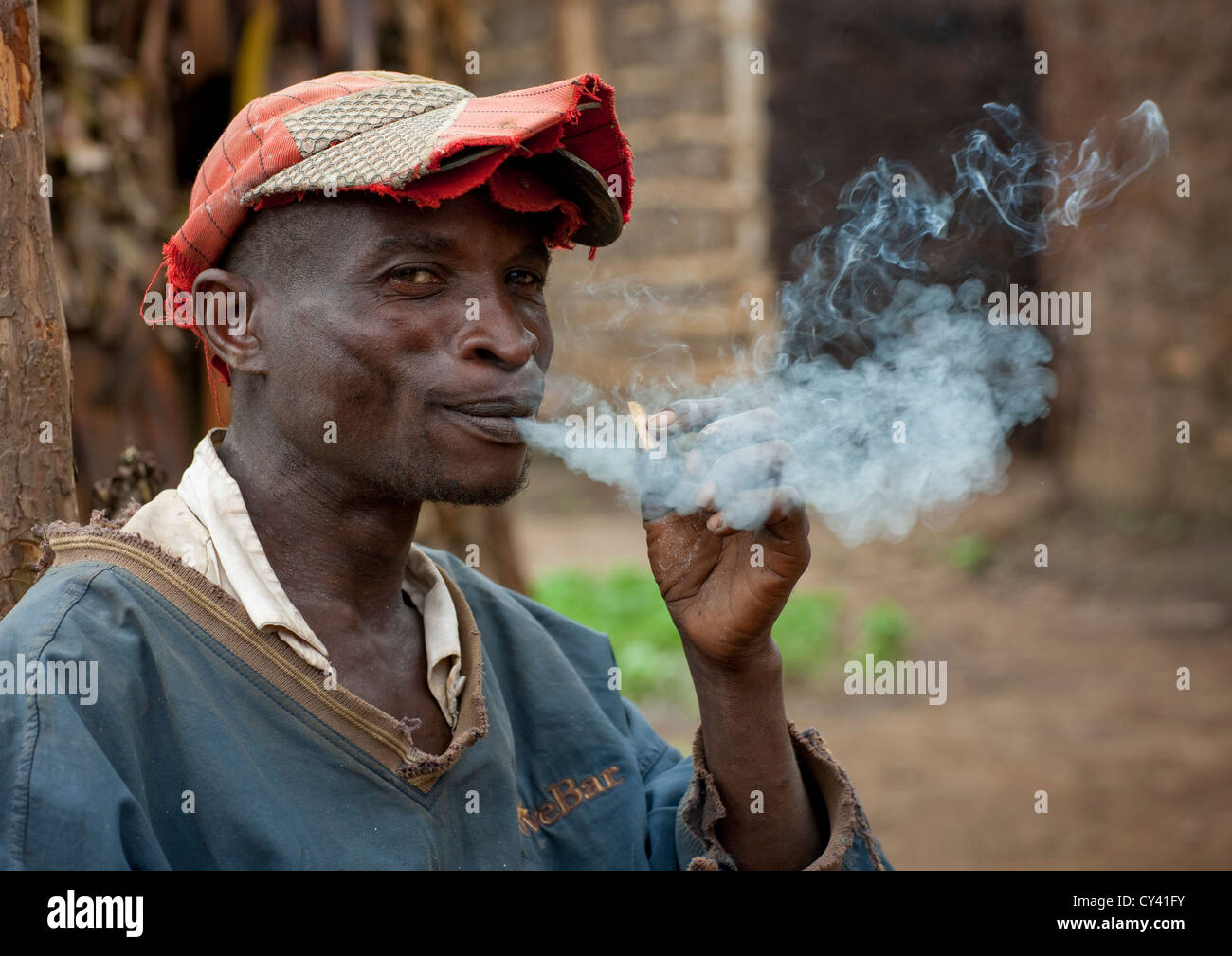 Tribu batwa rwanda hi-res stock photography and images - Alamy