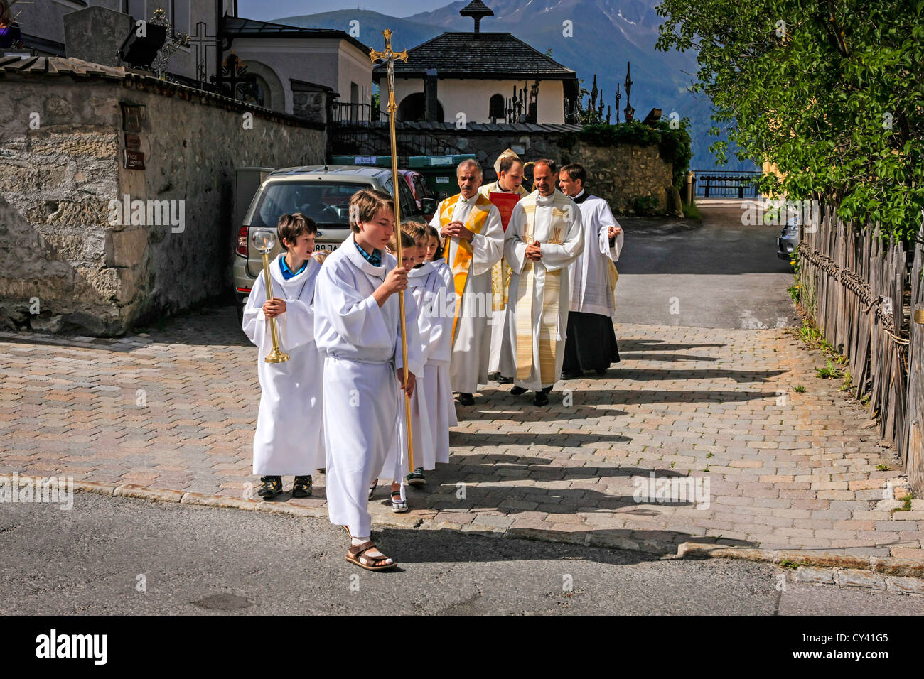 Catholic altar boy's cross hi-res stock photography and images - Alamy