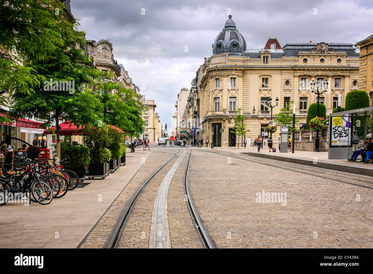 Reims landmarks hi-res stock photography and images - Alamy