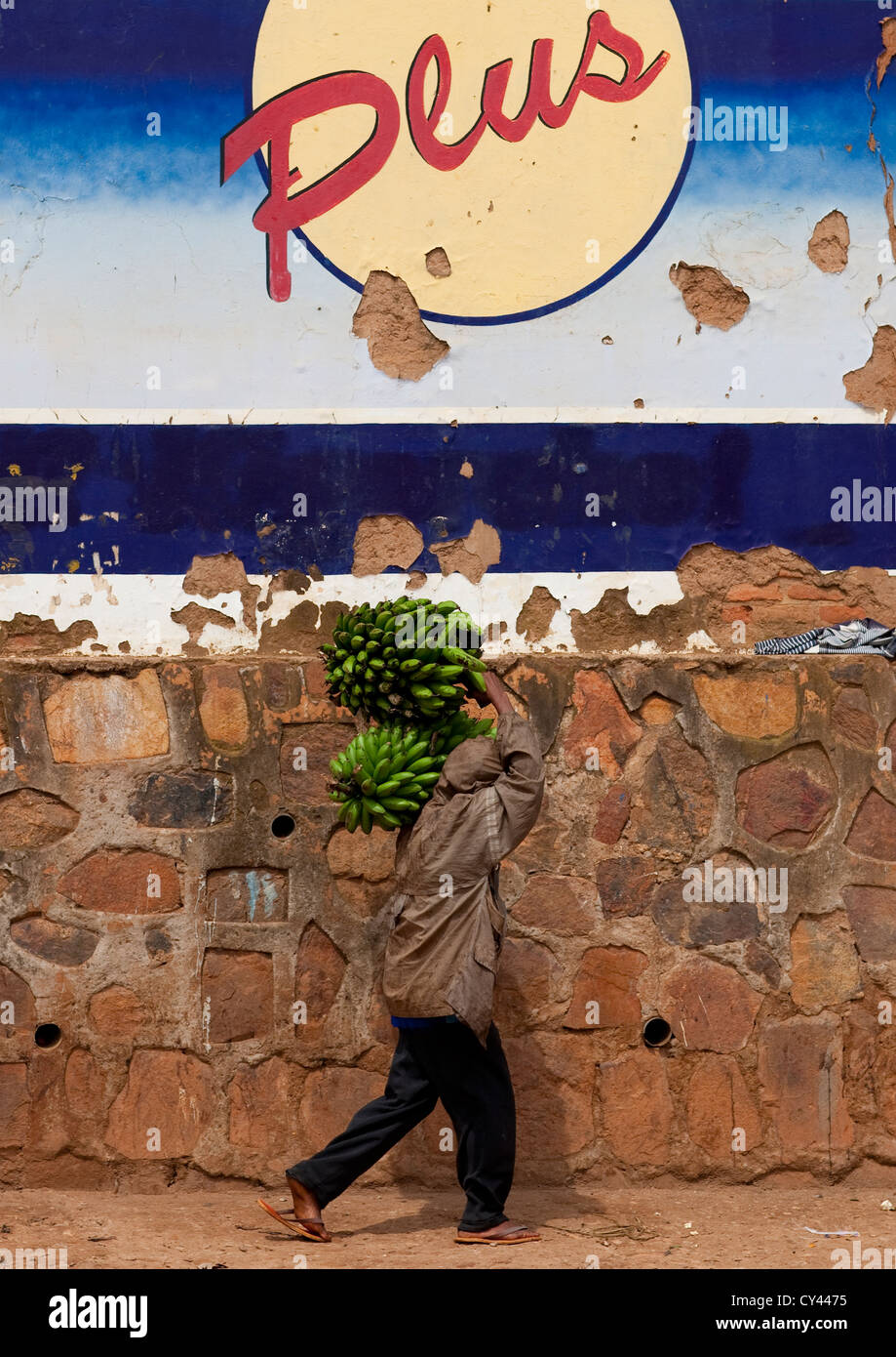 Kimisagara Market In Kigali - Rwanda Stock Photo - Alamy