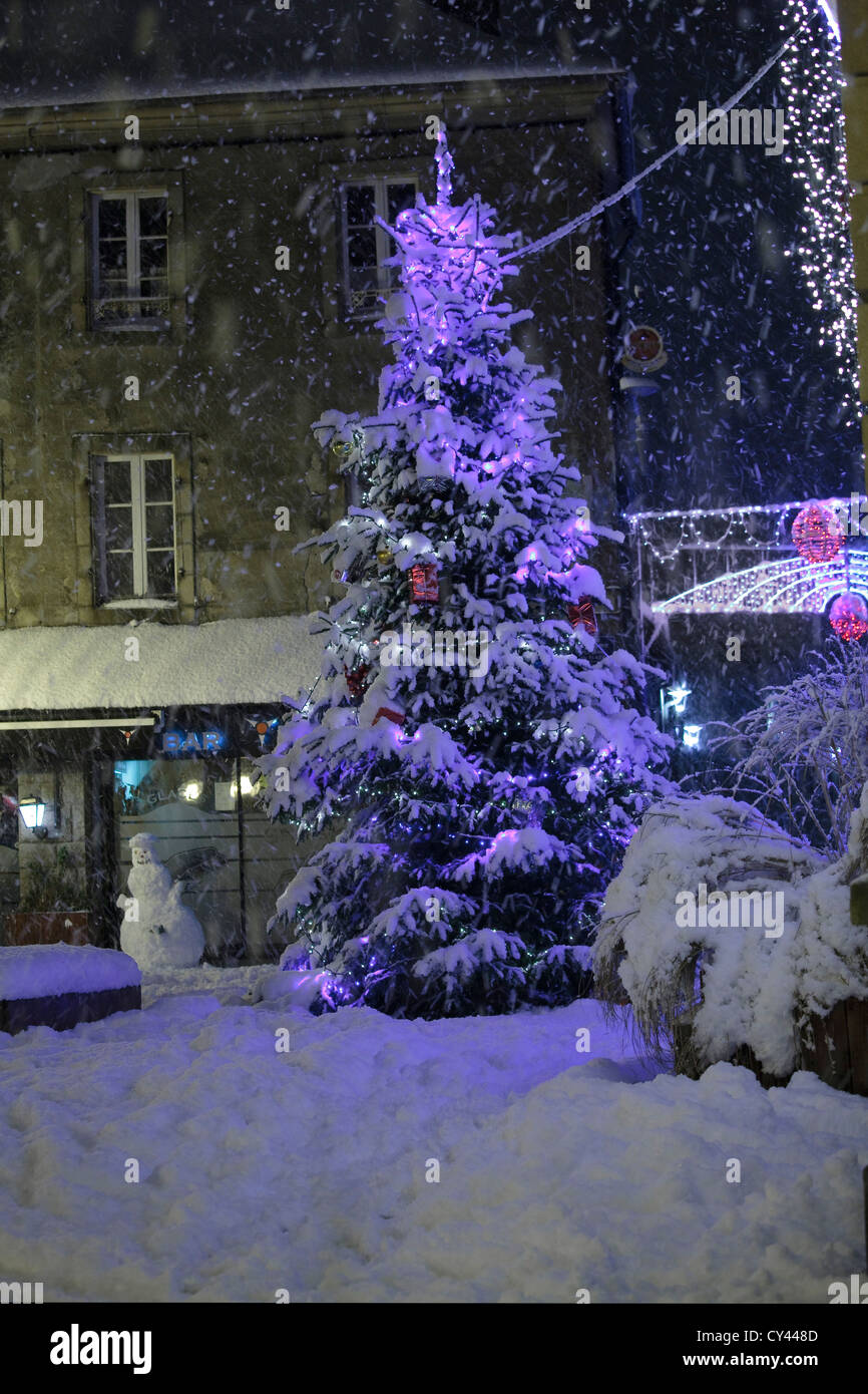 Europe, France, Brittany, Finistere (29), Carhaix Plouguer, Christmas ...
