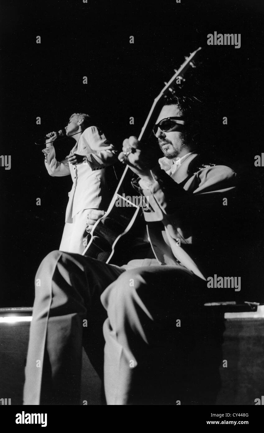 EURYTHMICS UK rock duo with Annie Lennox and Dave Stewart about 1989 ...
