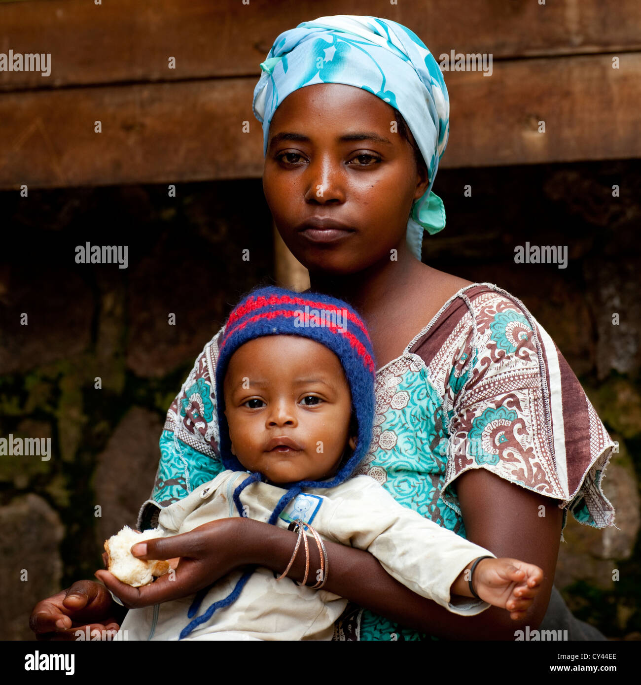 Mother And Baby In Kimisagara Market In Kigali - Rwanda Stock Photo - Alamy